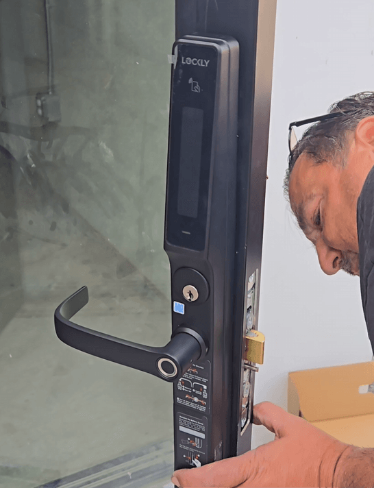 Smart Locks for Businesses in Phoenix | ACME Locksmith